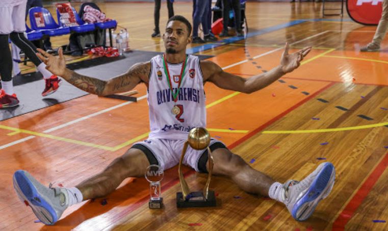 Sanders já se despediu da Oliveirense - NBA PORTUGAL